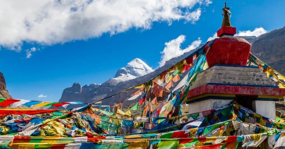 Tibetan Sky Burial and Other Unique Cultural Funeral Practices Around ...